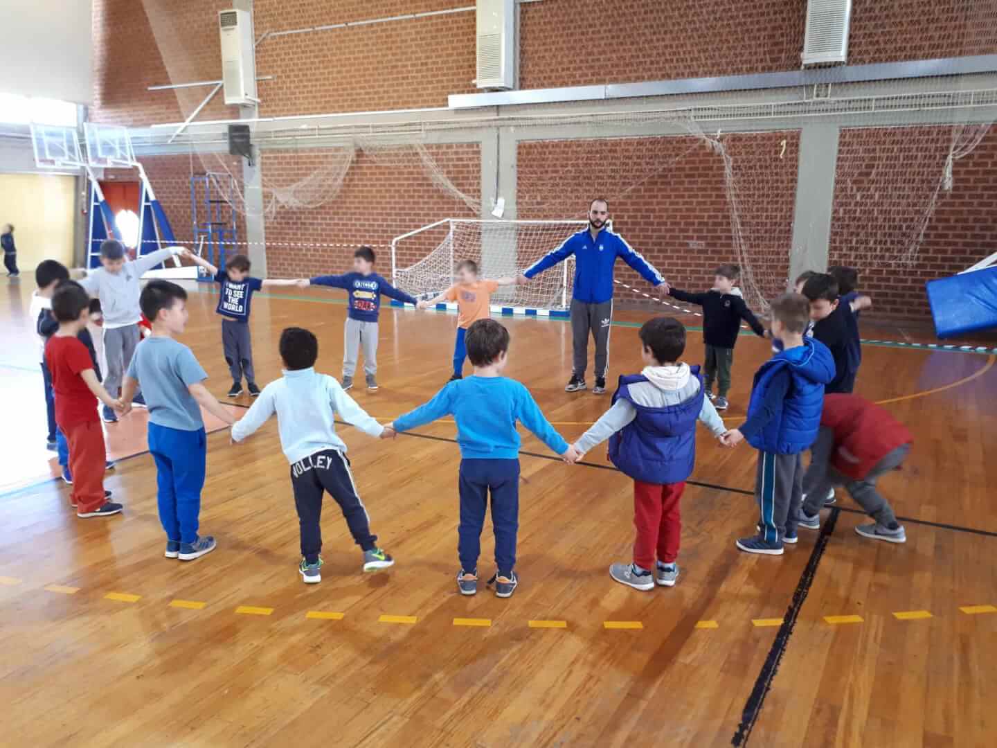 Αθλητικές Δραστηριότητες Για Παιδιά Από Τον Δήμο Ηλιούπολης Κατά Την ...